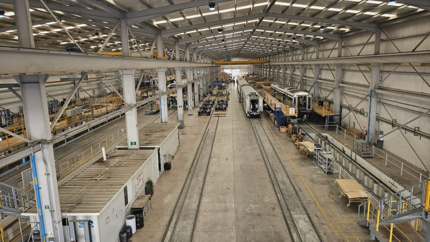 Metro de Medellín inicia el ensamblaje de 13 nuevos trenes para ...